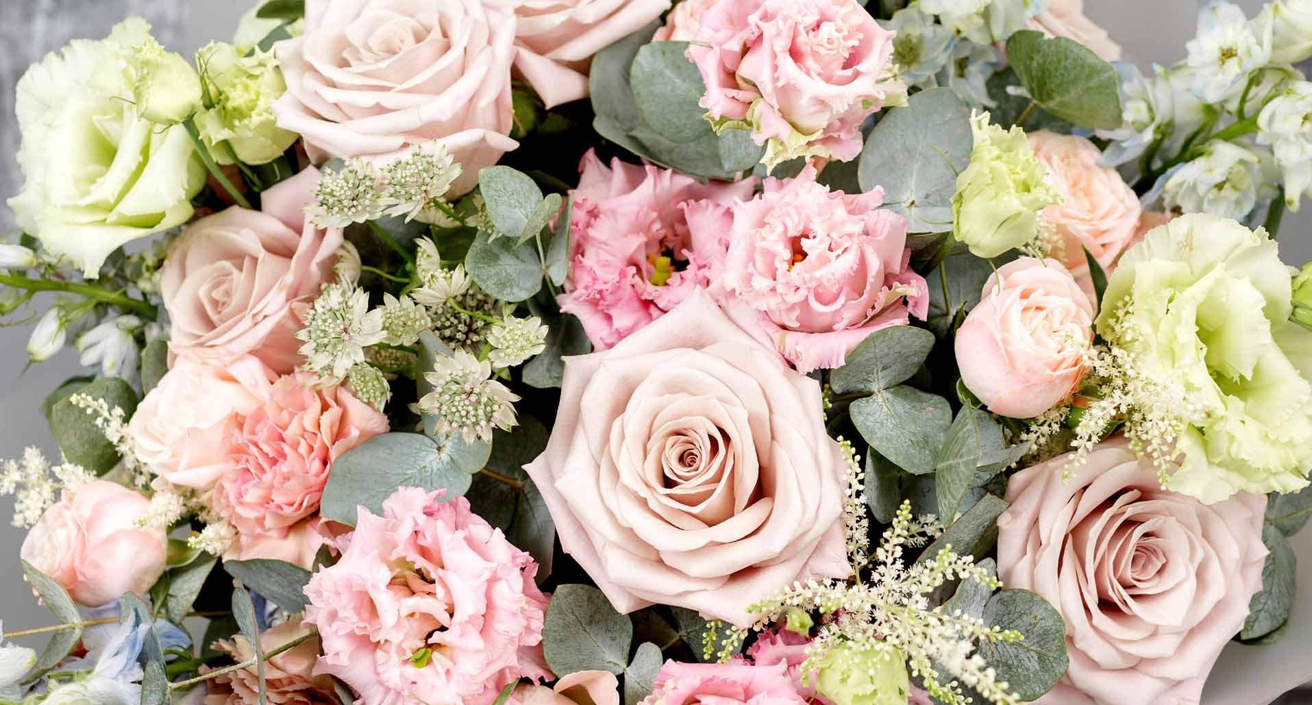 Send Online Flowers to UK England | Best Florist Windsor Berkshire ...